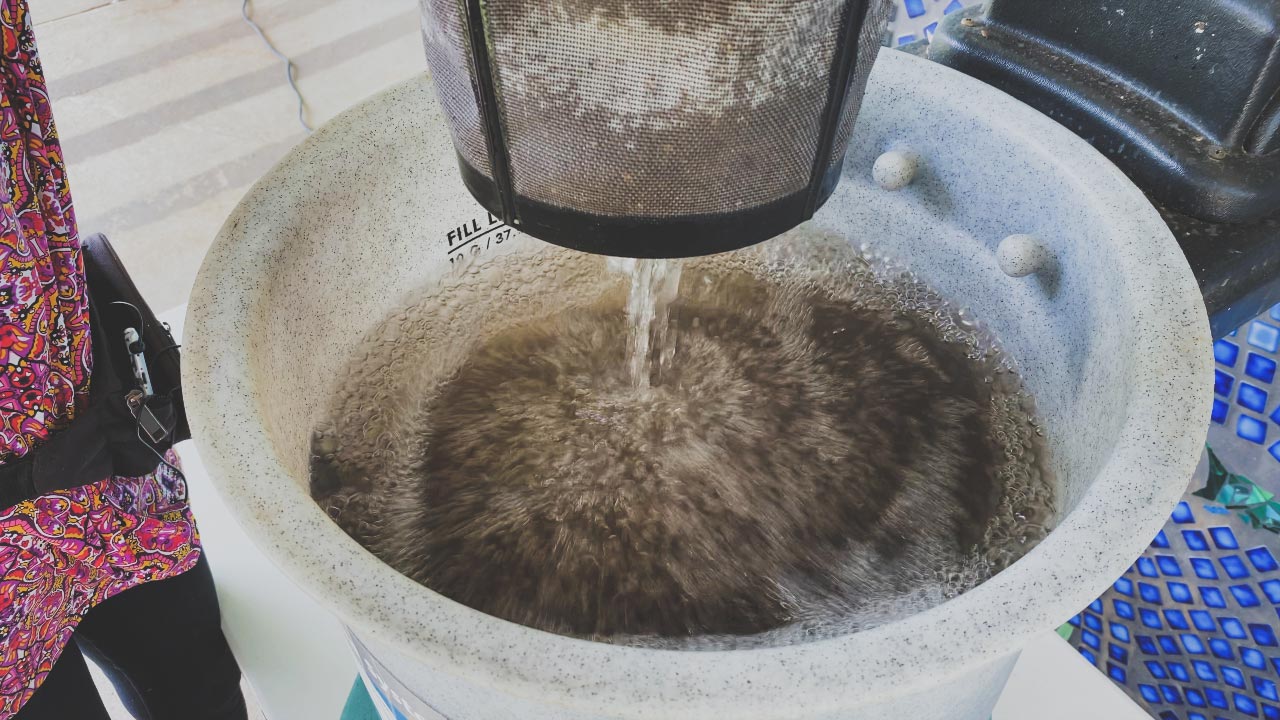 Brewing a Batch of Compost Tea | Zero Waste Worm Ohana